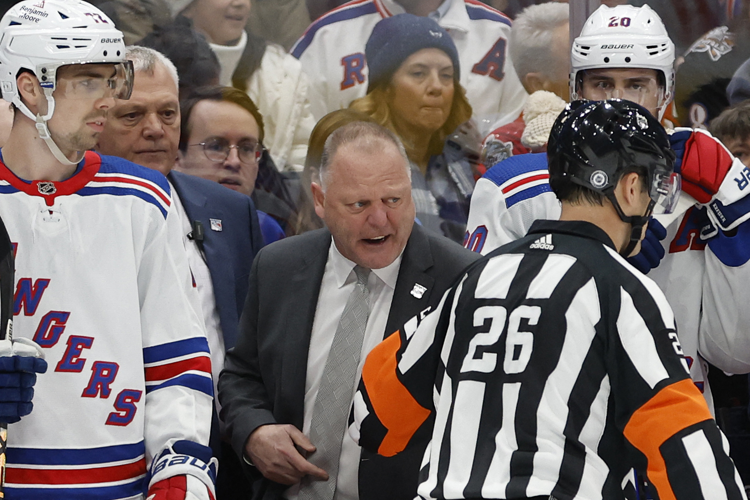 Ex-Rangers coach shares thoughts on KHL hijinks: 'What am I f*****g doing?'